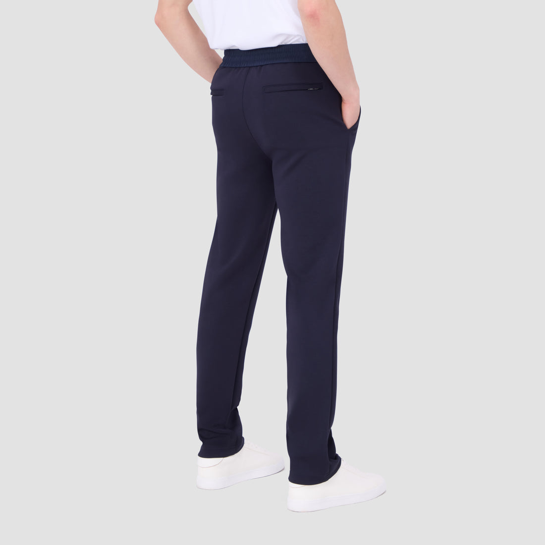Soft Touch Performance Pants – BUGATCHI