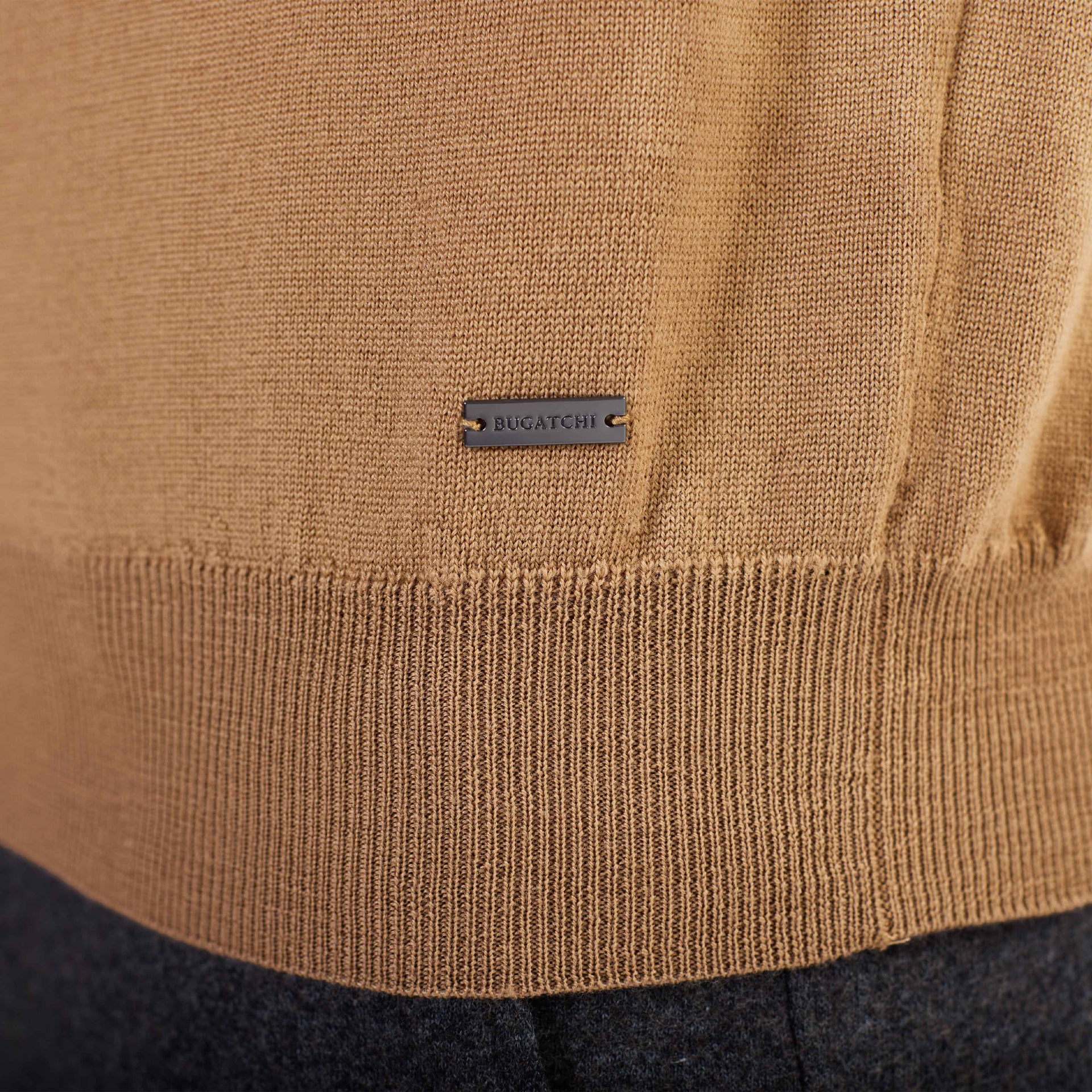 Super Merino Solid Polo Sweater – BUGATCHI